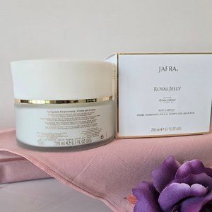 JAFRA | Bath & Body | Jafra Royal Jelly Body Complex 67 Fl Oz | Poshmark